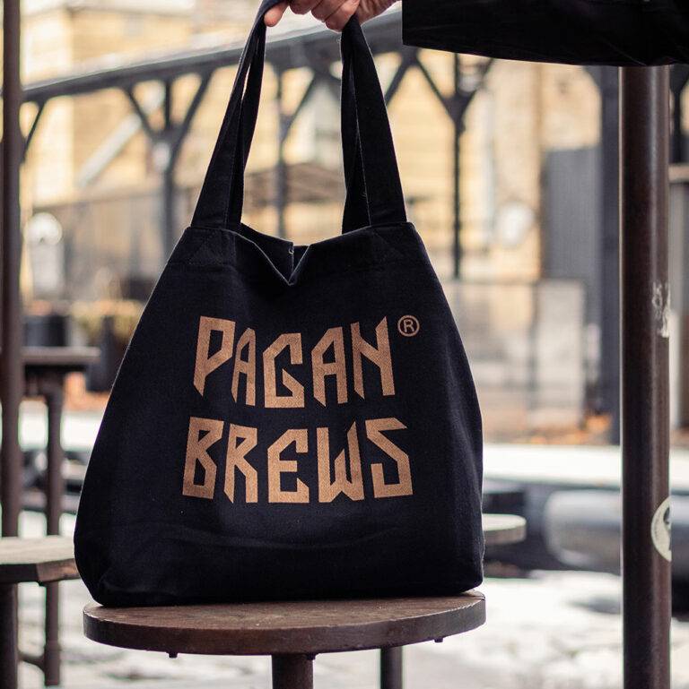 LABIETIS. Pagan Brews